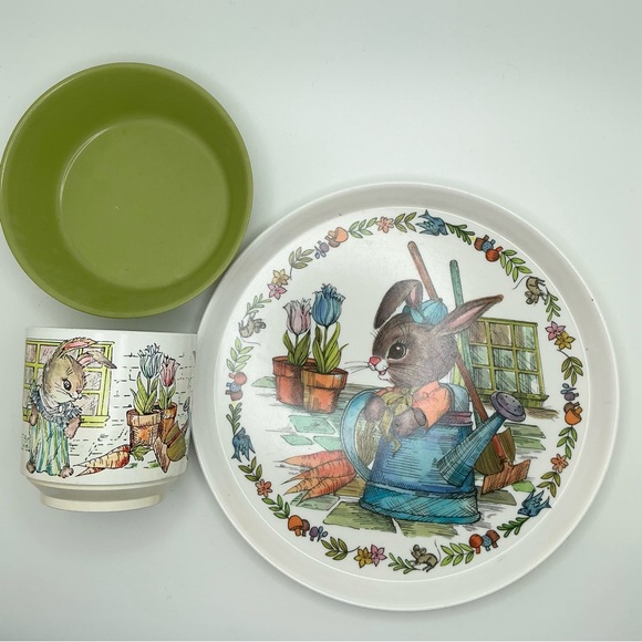 Oneida | Dining | Vintage Oneida Deluxe Bunny Childs Dish Set Plate ...